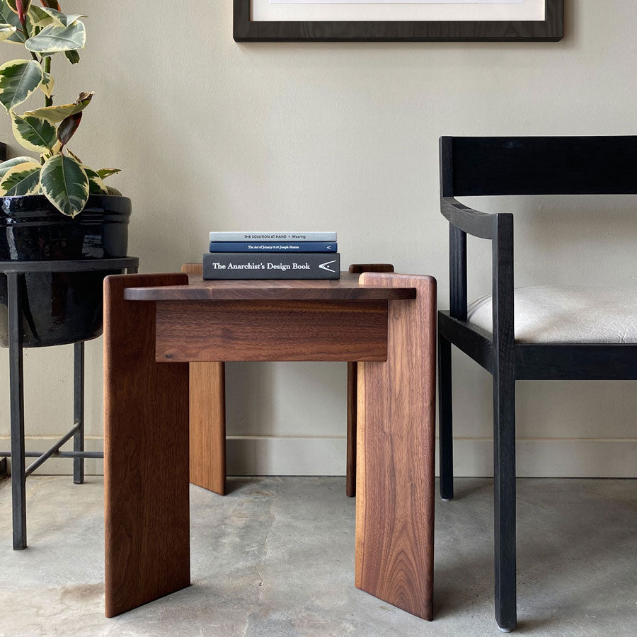Madison Side Table – Abrego